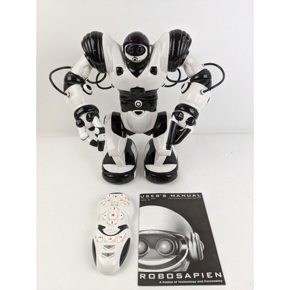 Wowwee | Toys | Wowwee 204 Sharper Image Black White 4 Robosapien Robot ...